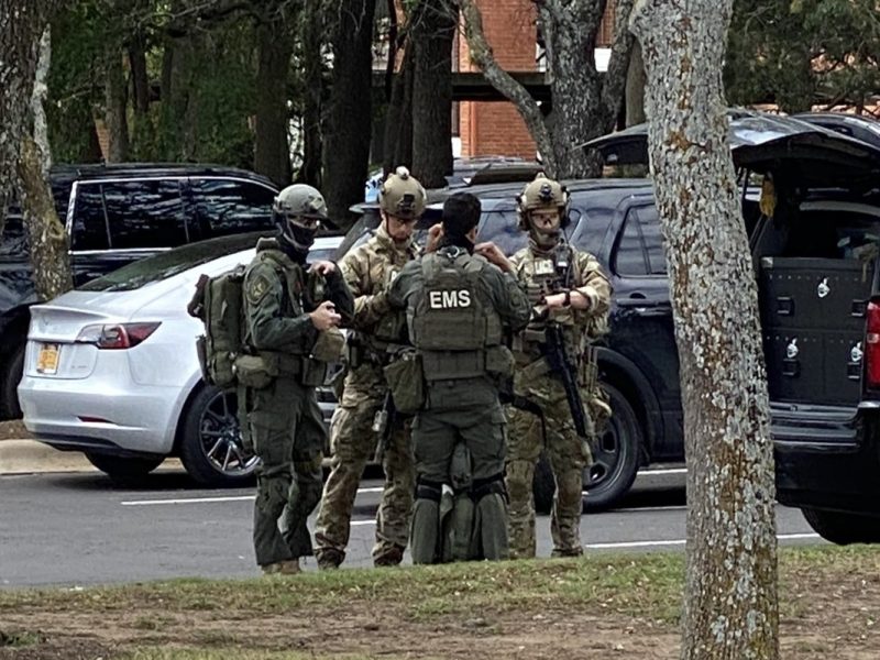 Tiroteo en Austin cobra 3 vidas: la policía advierte que el sospechoso ...