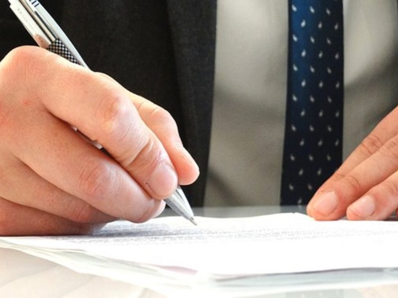 Poder notarial en México: ¿qué se necesita para hacerlo?