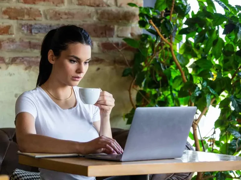 Los mejores trabajos para trabajar desde casa en Estados Unidos